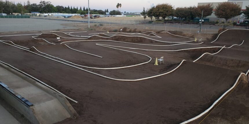 Silver Dollar RC Raceway | AMain Tracks / Silver Dollar RC Raceway